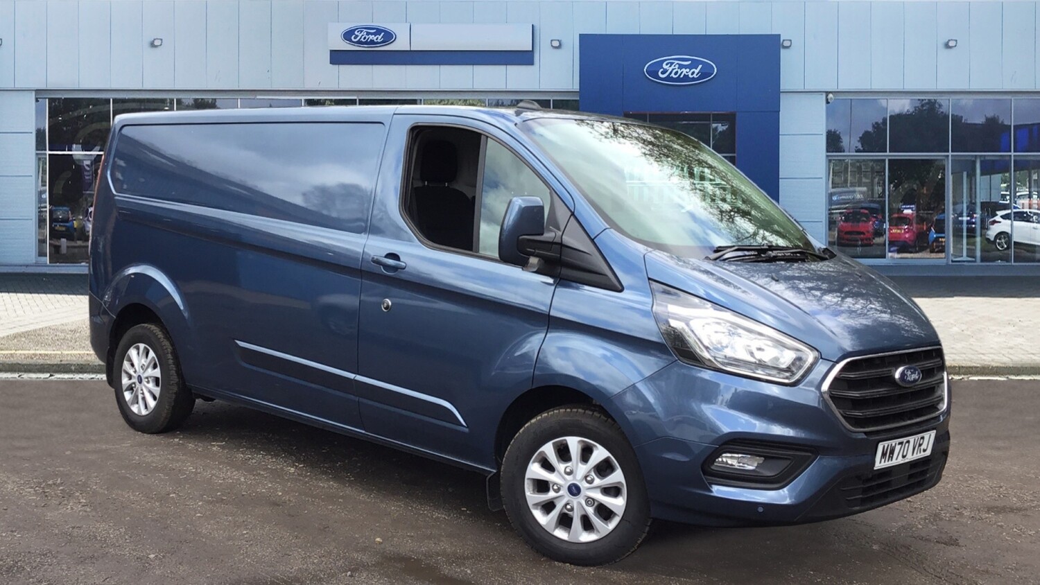 Used Ford Transit Custom 300 L2 Diesel Fwd 2 0 Ecoblue 130ps Low Roof